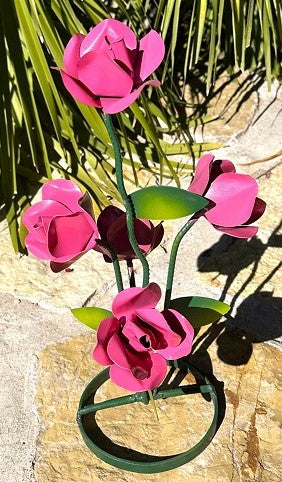 Metal Flower Rose Bouquet Yard Art- Pink – Decor Unique
