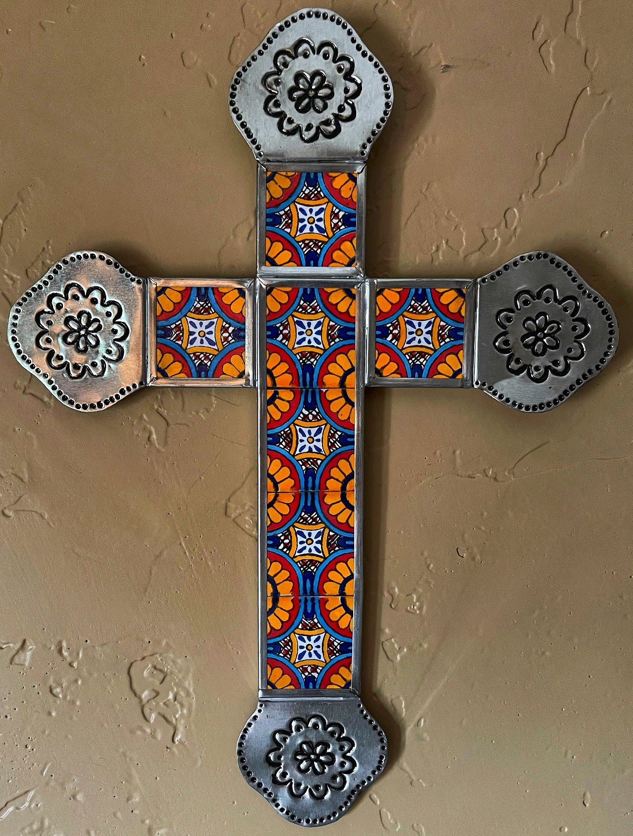 Talavera Tile Tin Cross - Yellow and Blue – Decor Unique